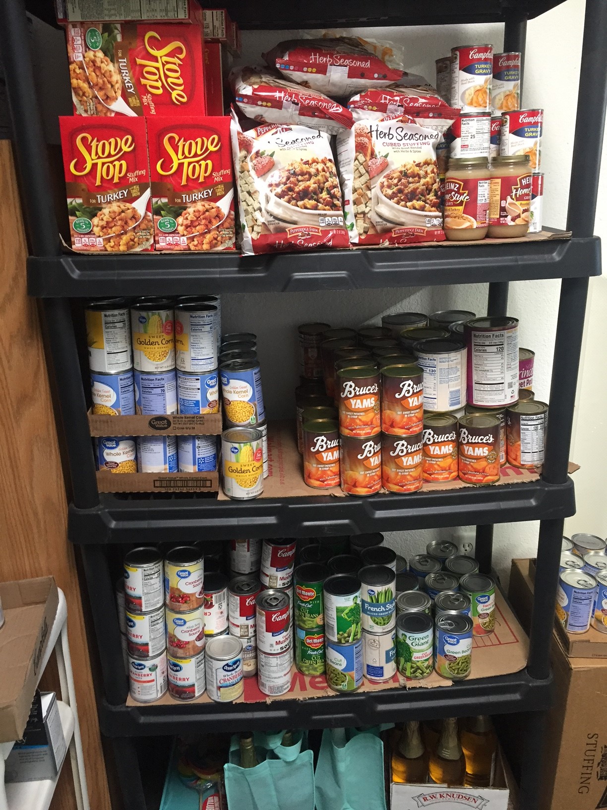 Food Pantry – S.A.H.A.R.A